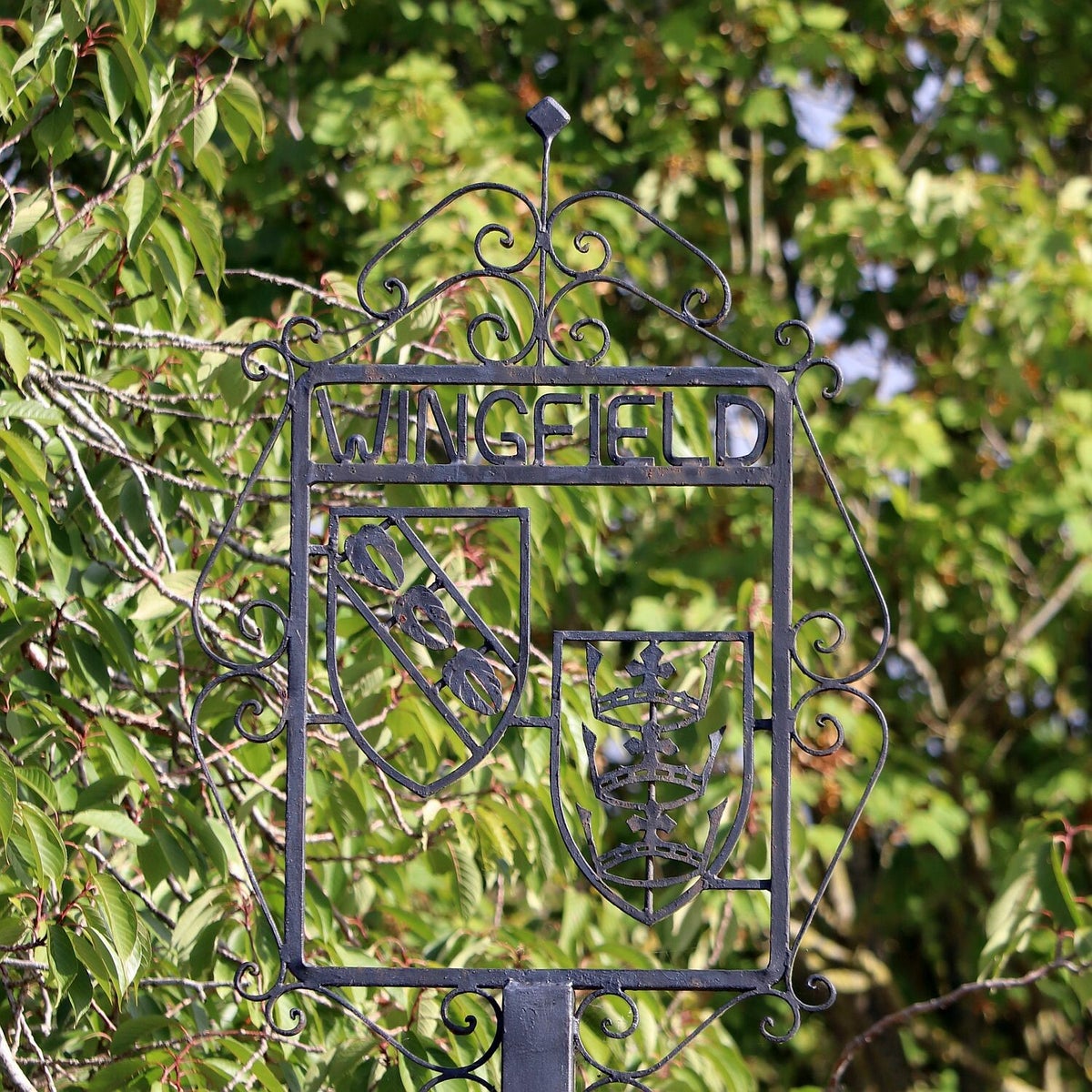 Wingfield | Suffolk Village Signs