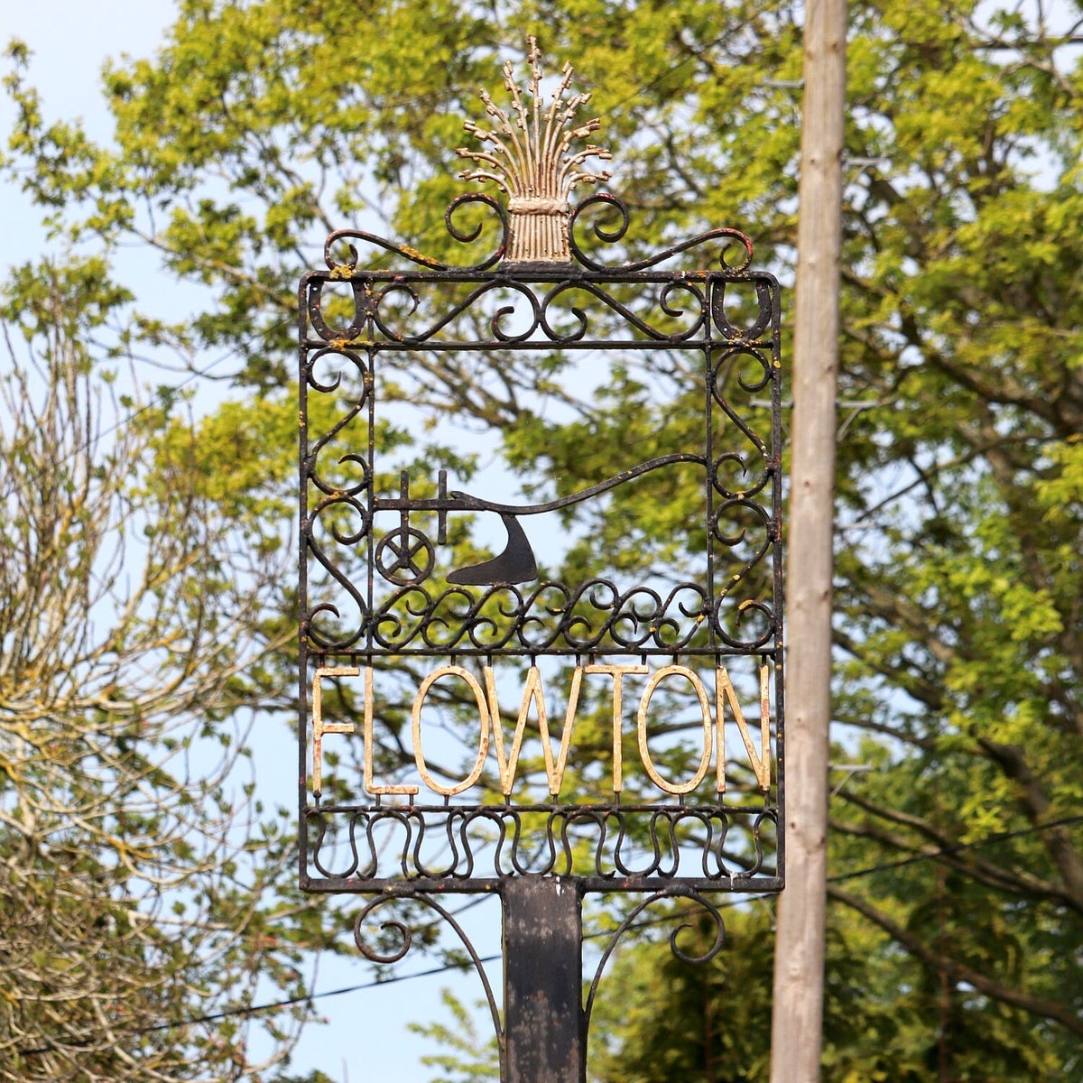 Flowton | Suffolk Village Signs