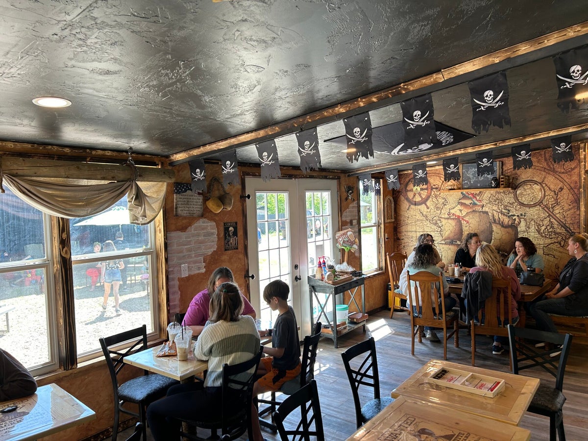 Hub on 51 coffee