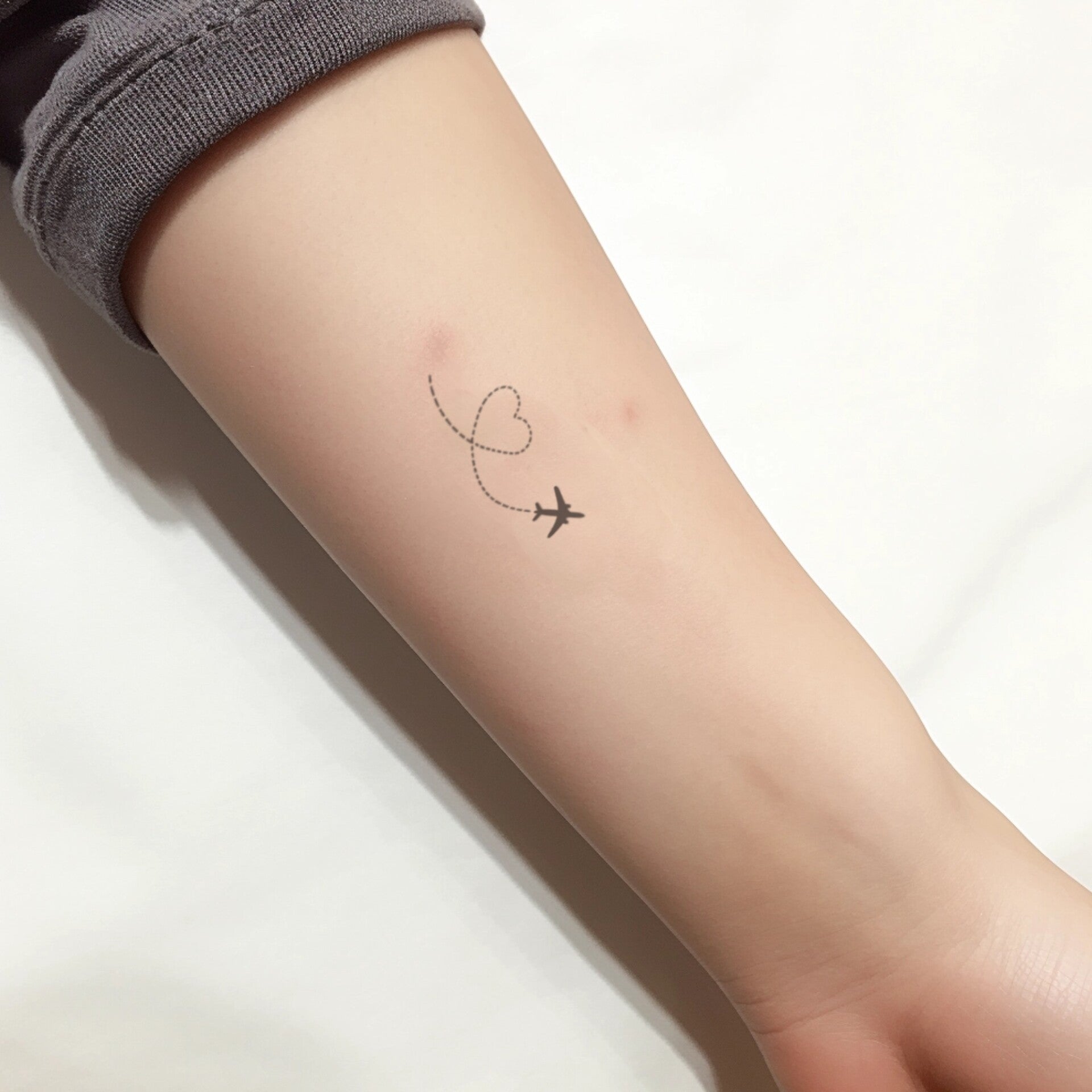 Airline | Fine line tattoo Amsterdam