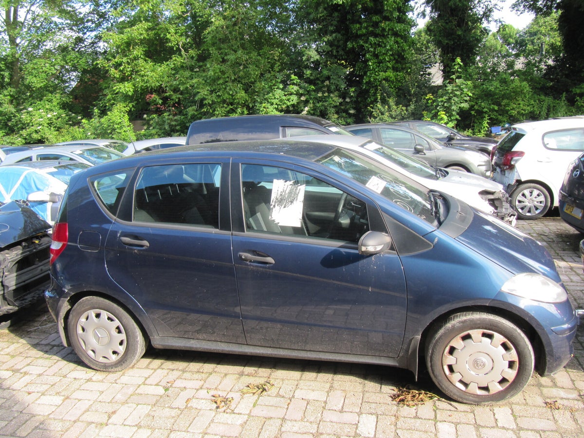 2006 MERCEDES W169 A150 1.5 Demontage sloop (196 ...