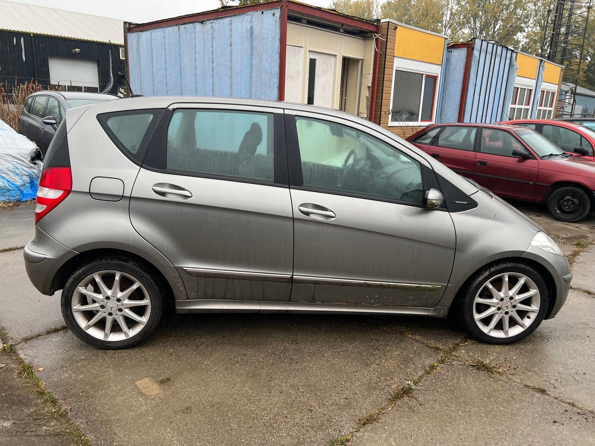2006 MERCEDES A klasse W169 2.0 A180 CDI Demontage (446 ...