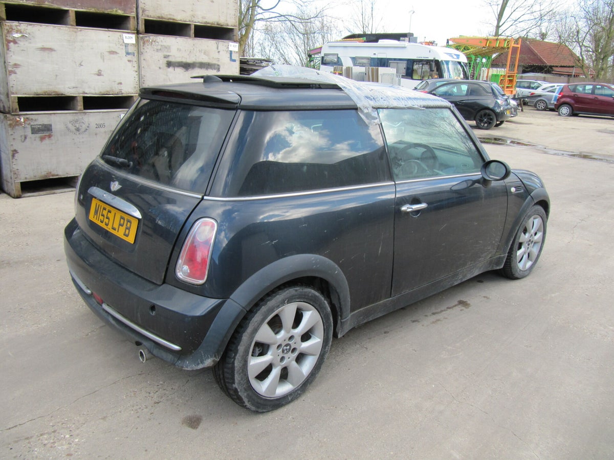 2005 MINI COOPER R50 / R53 1.6 Demontage sloop (179 ...