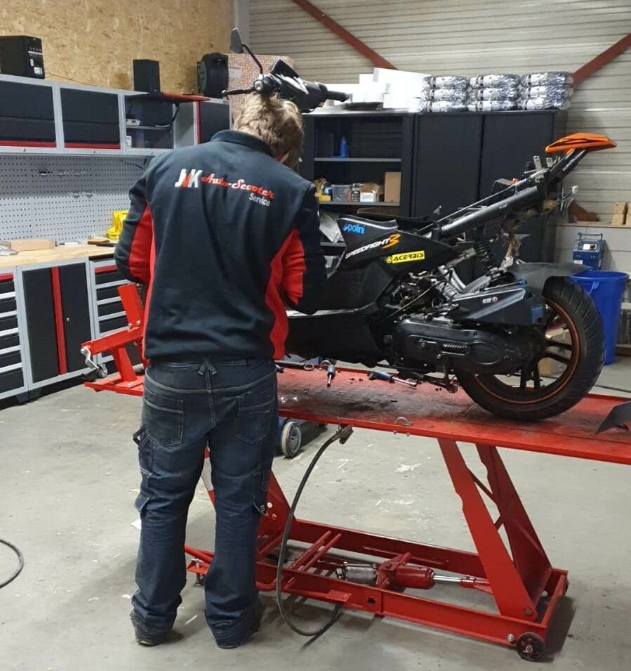 Scooter service | JVK Auto Scooter Service