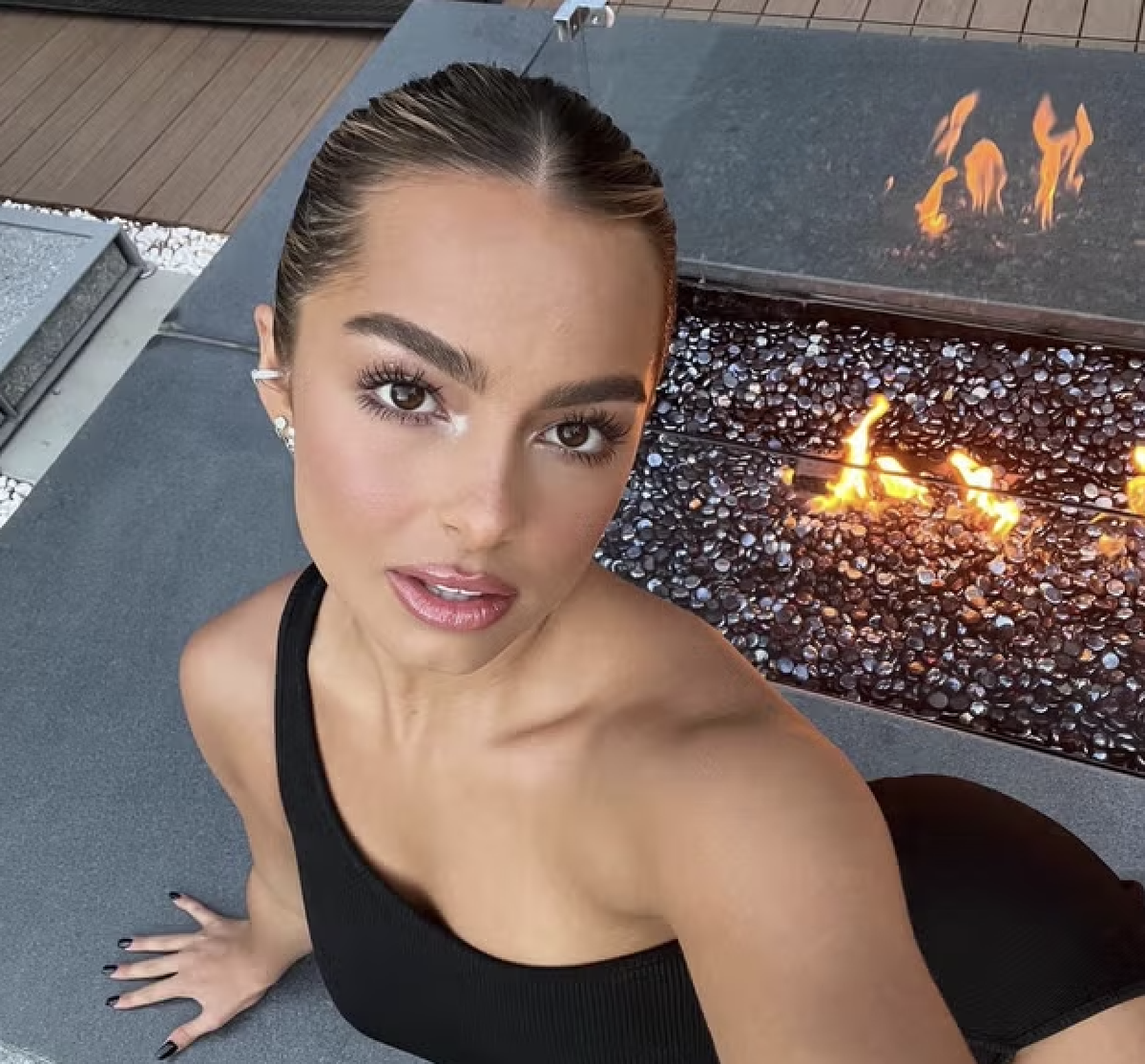 Addison Rae Announces 2025 ‘The Addison Tour’ Dates / Big Hits 100 ...