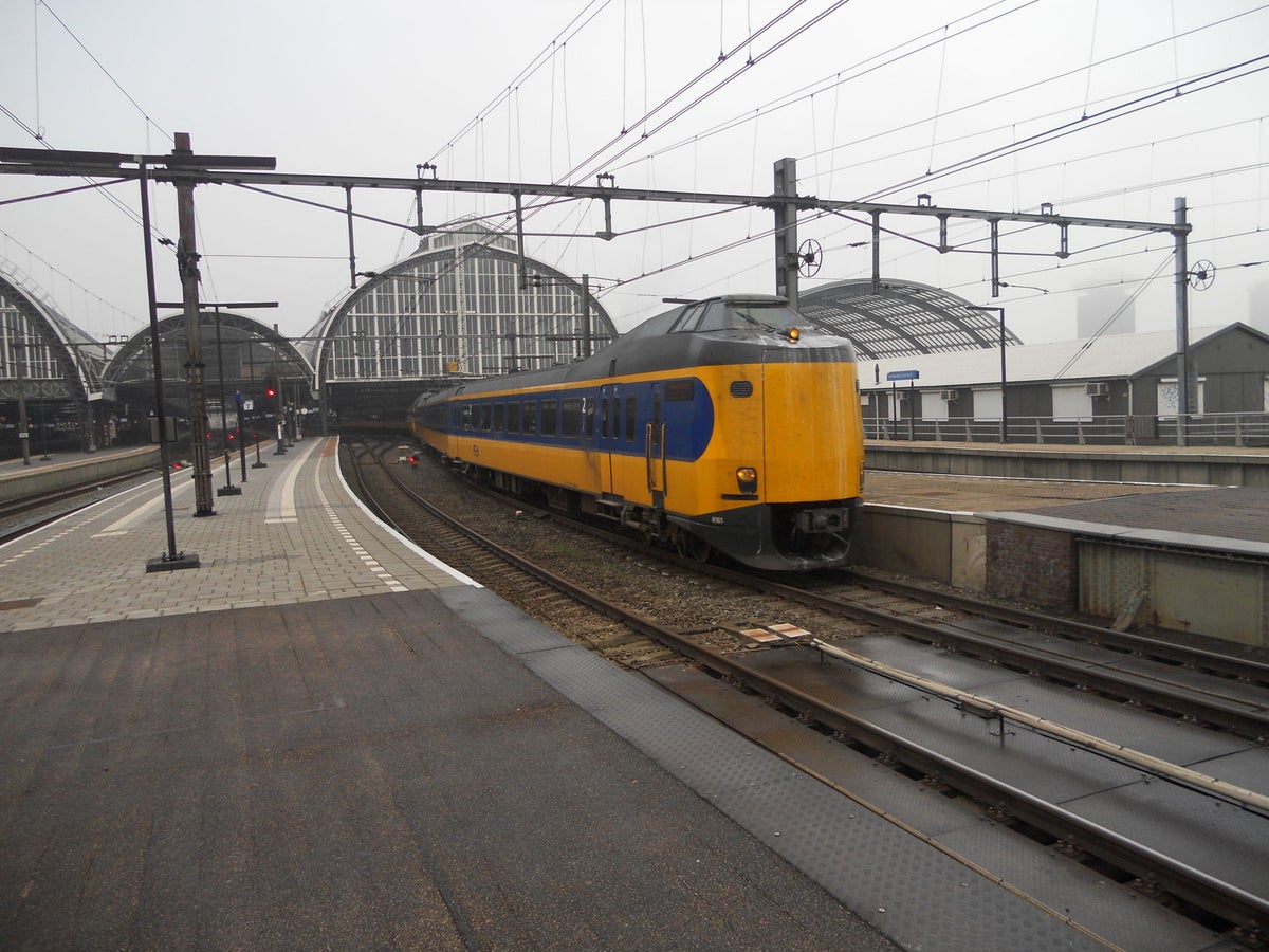 NS 2200-2300 / Dieselloks / Loks / Nederland / Europa | ov-spotter
