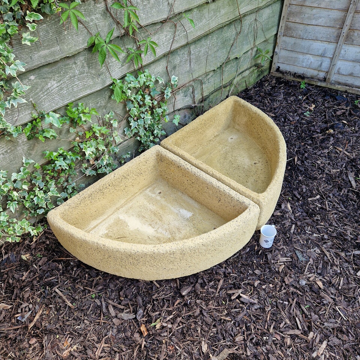 Cotswold Corner Trough C | Traditional Cotswold Stoneware