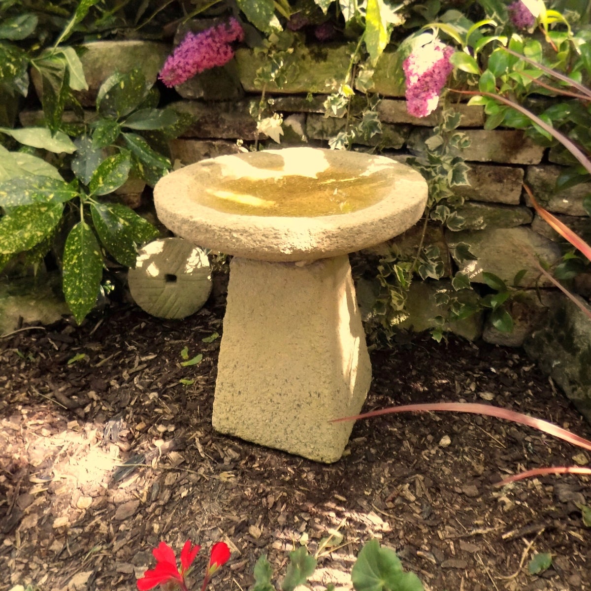 Bird Bath (Cotswold staddle Stone) E