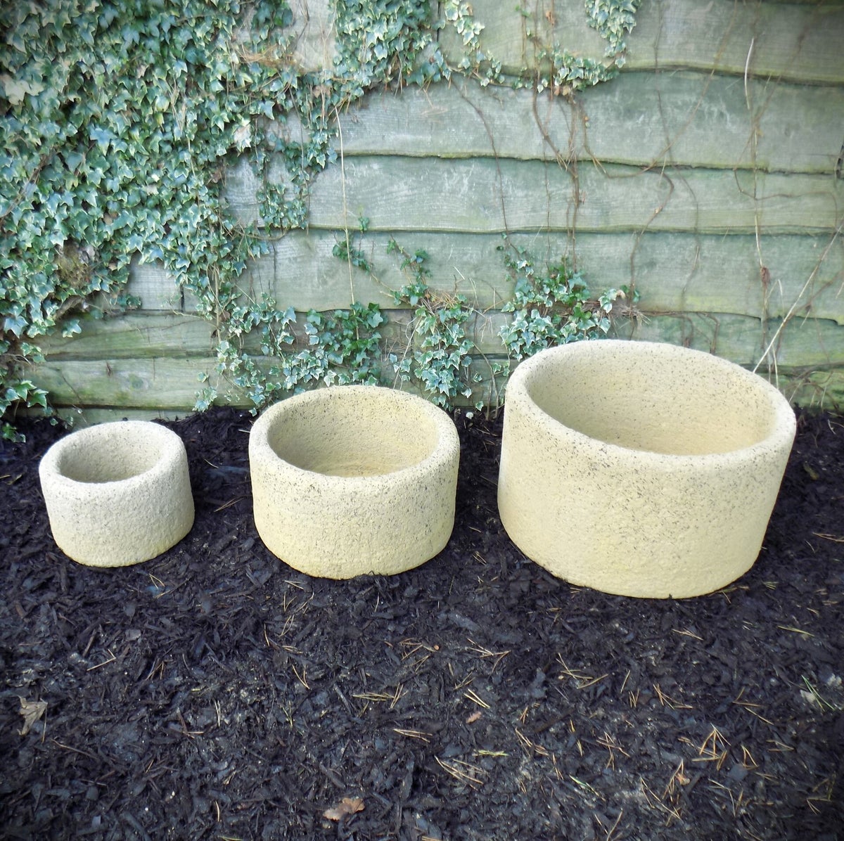 Cotswold Round Planter C