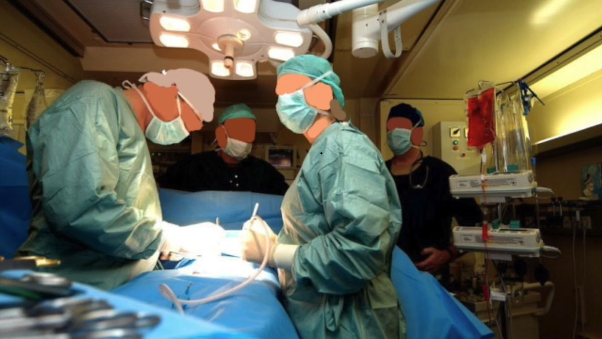 Mobile Surgical Containers