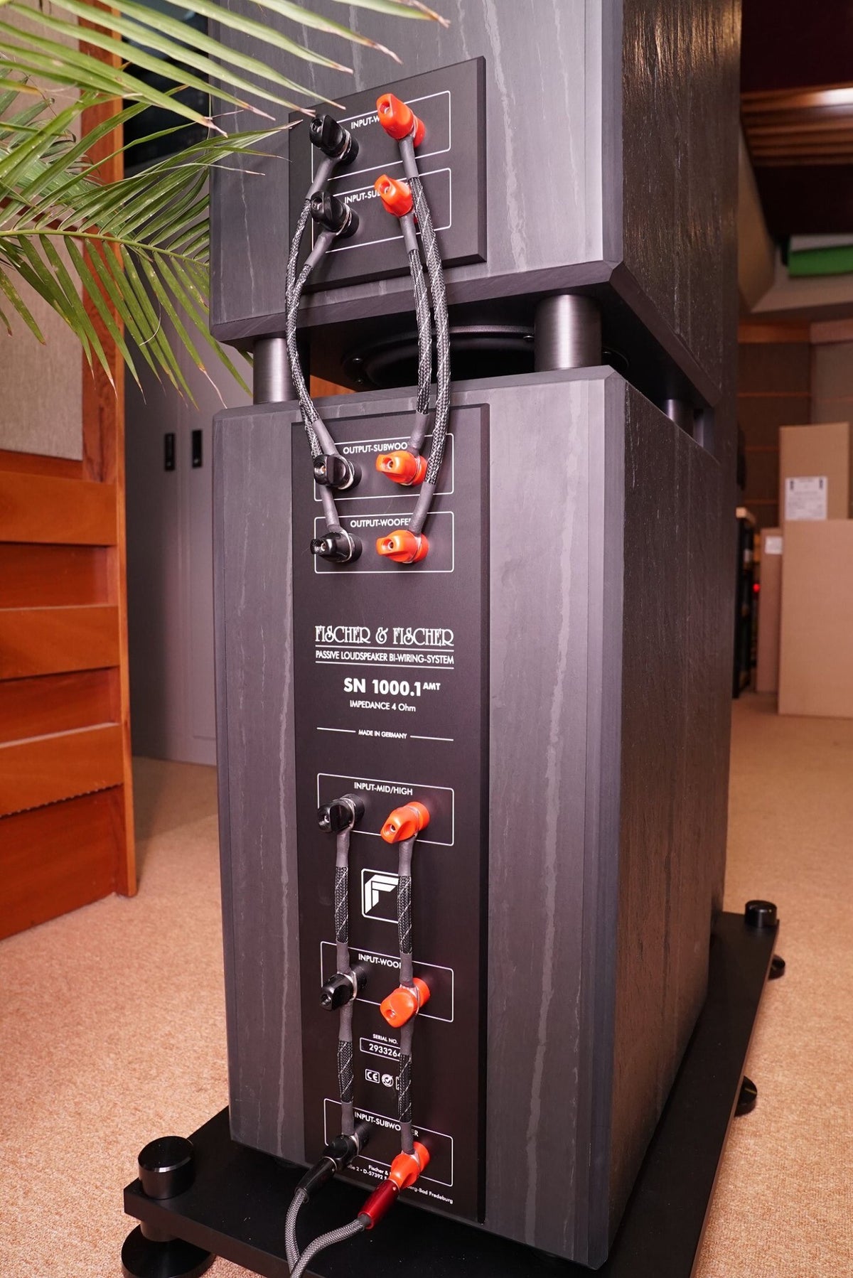 StereoWise: L.Speaker - Fischer & Fischer / StereoWise: Loudspeaker - F ...