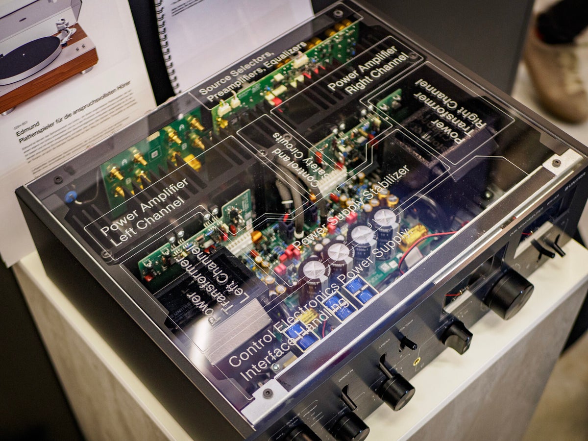 StereoWise: Amplifier - UNITRA / StereoWise: Amplifier - U / Amplifiers ...
