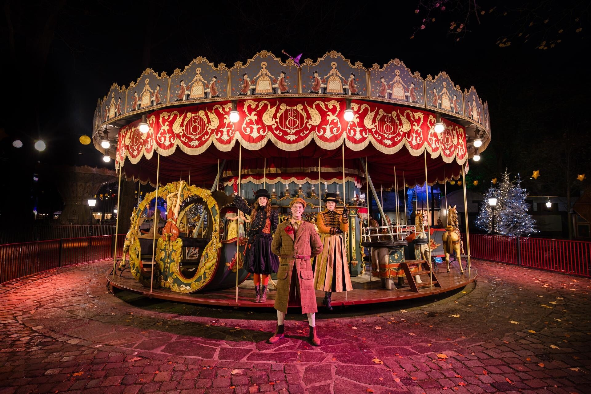 Winter Efteling met schaatsbaan en nieuw entertainment van start / Nieuws (Pretparken ...