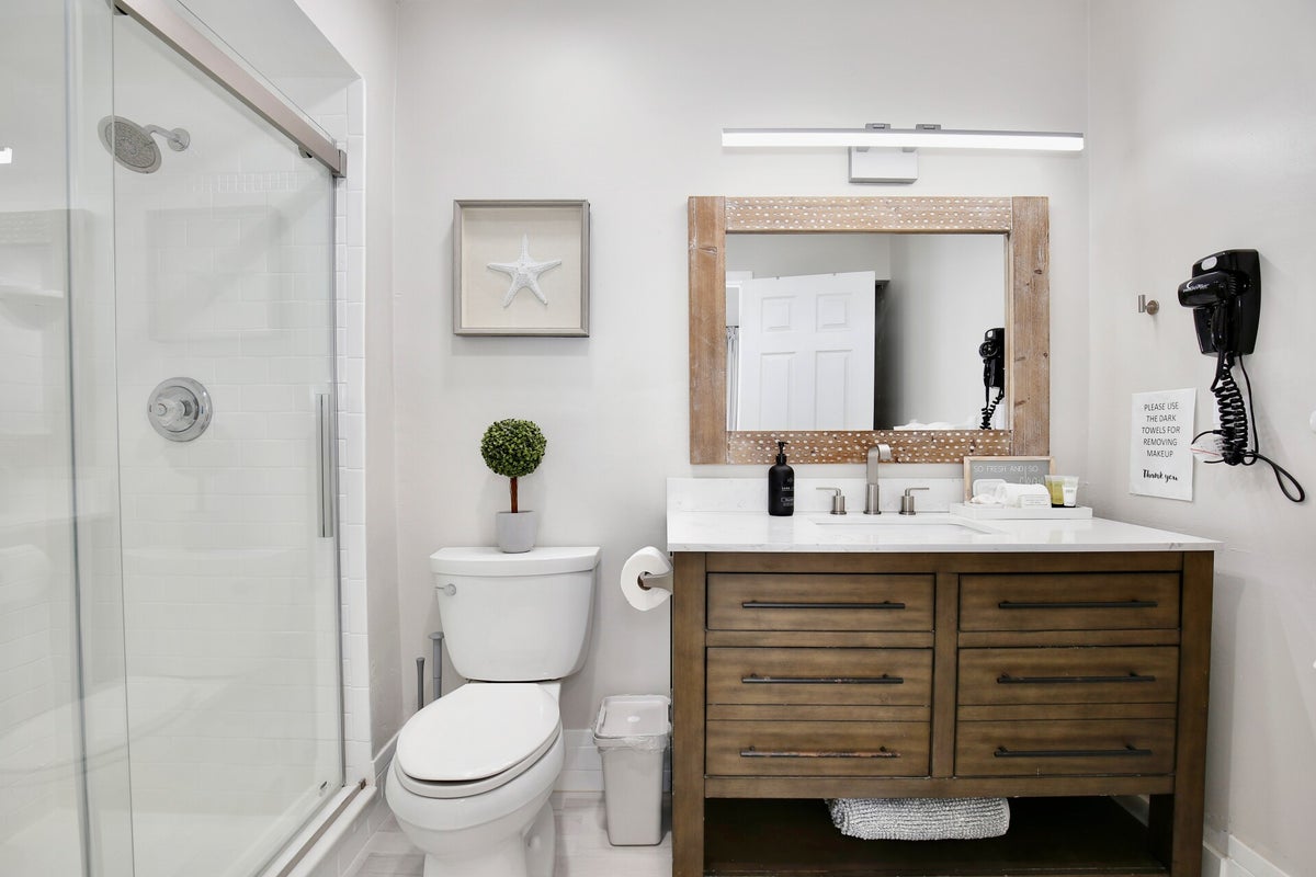 Zen Beach Retreat Ocean View Townhouse
