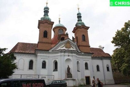 De heuvel van Praag - Petřín-uitkijktoren / Praag / Citytrips | Chrisreizen