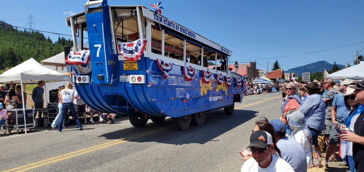PARADE | Easton Memorial Day Celebration