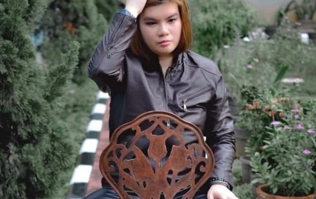 **Electra Olga: A Rising Star in Indonesian Faith Pop Rock** / Eric ...