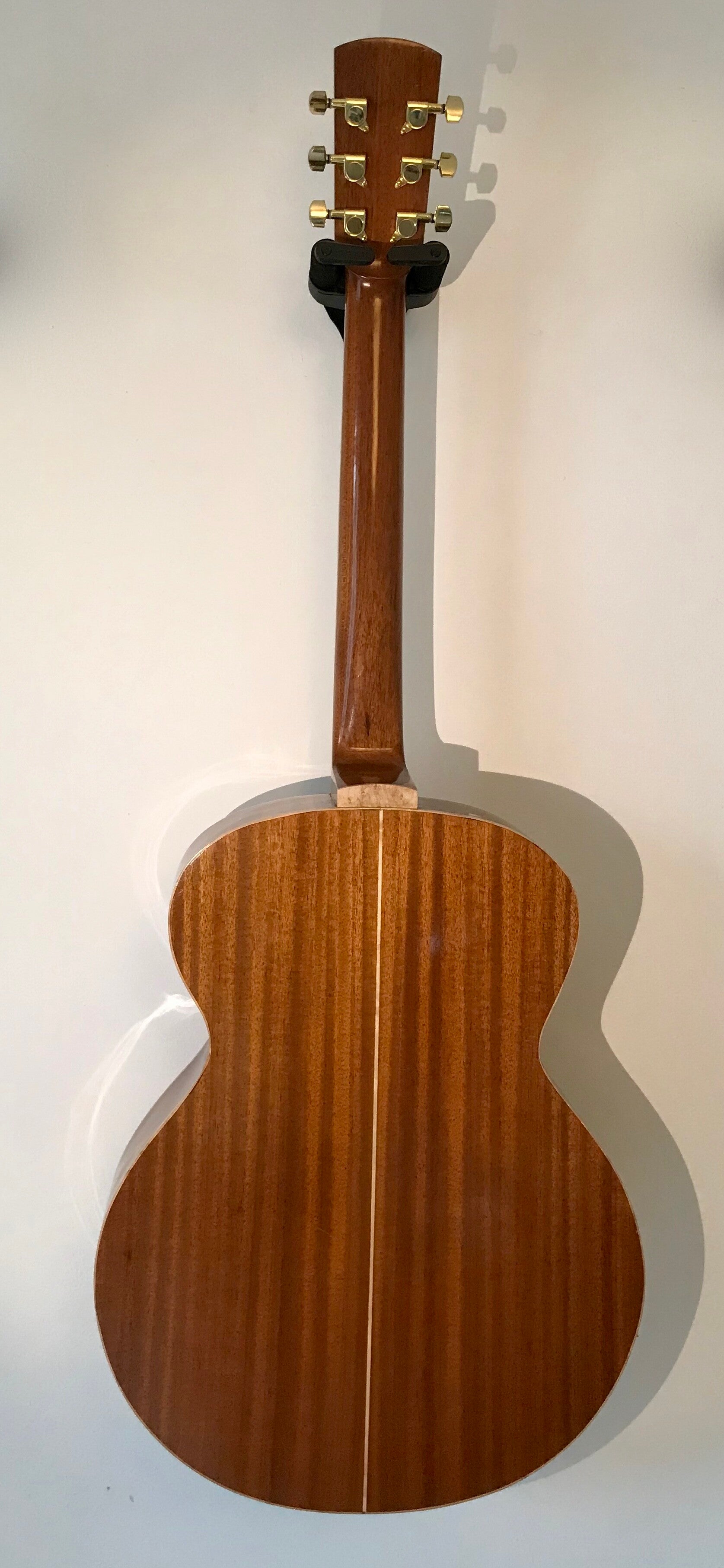 MODÈLES DISPONIBLES A LA VENTE | MG Lutherie
