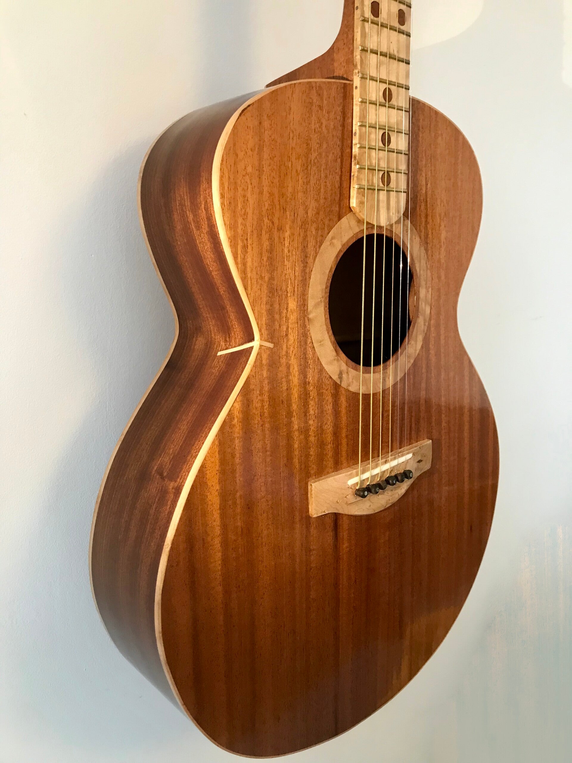 MODÈLES DISPONIBLES A LA VENTE | MG Lutherie