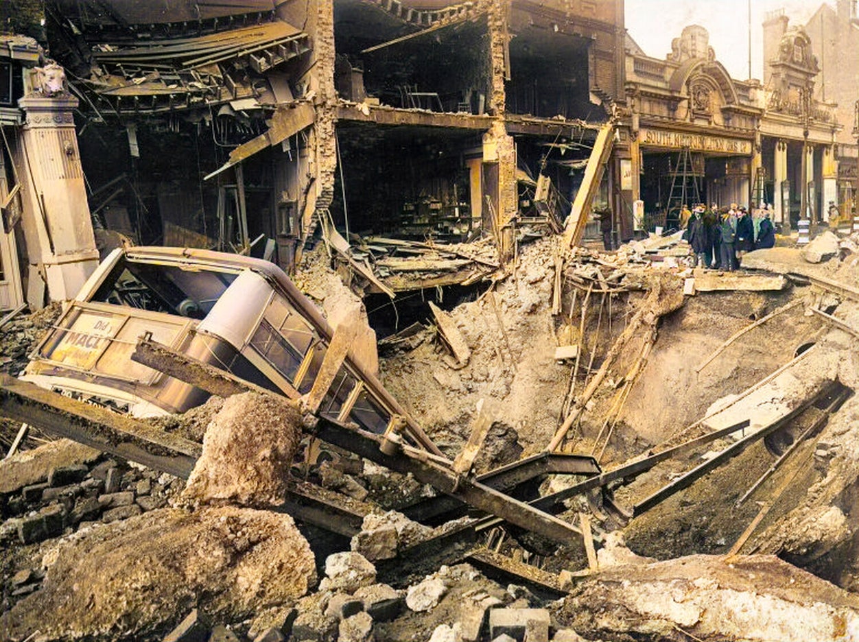Tragedy at Balham / London's Burning / Britain Under Fire / Phase 3 ...