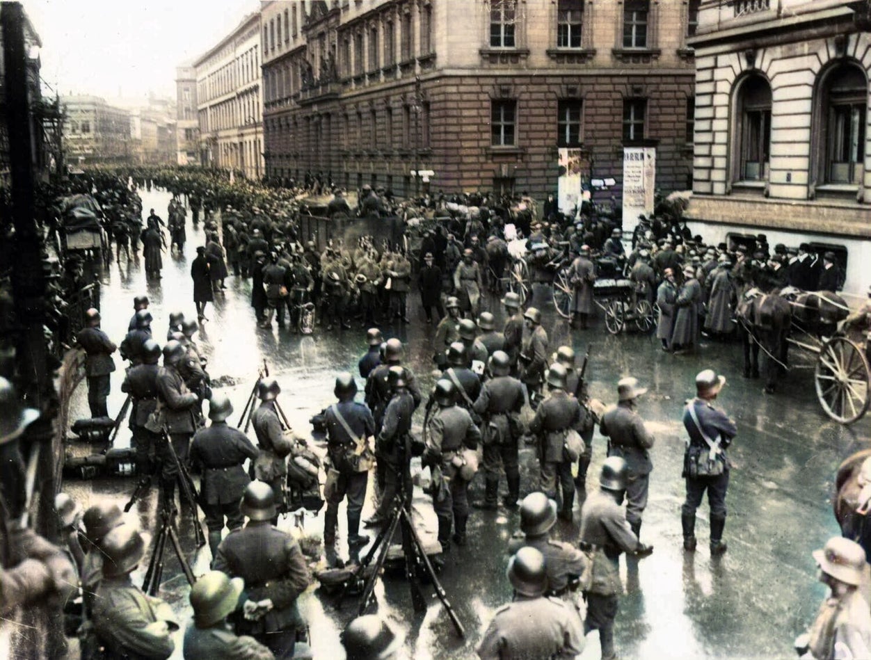 Kapp Putsch / The Weimar Republic / 1918 / Interbellum 1918 - 1936 ...