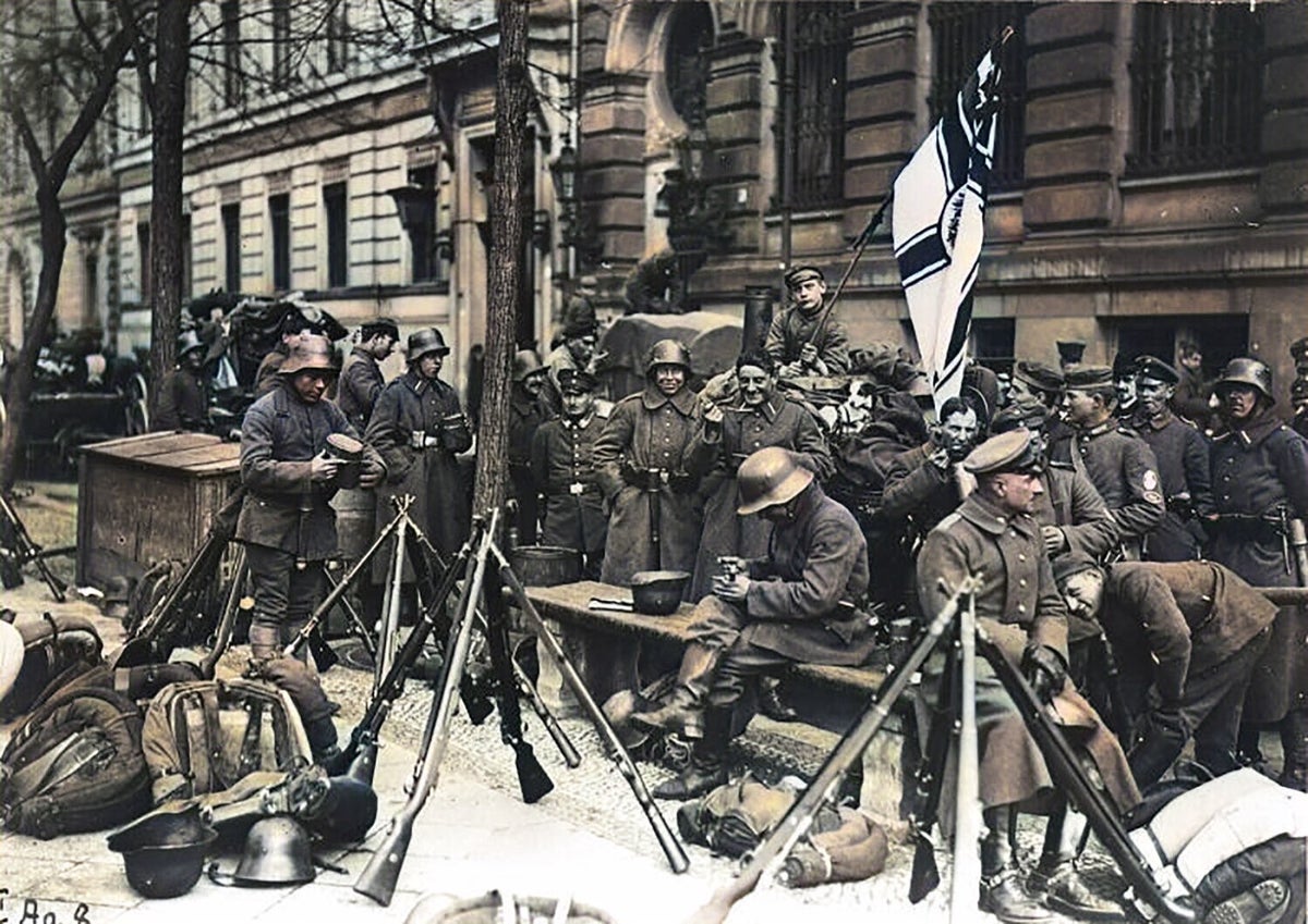Kapp Putsch / The Weimar Republic / 1918 / Interbellum 1918 - 1936 ...