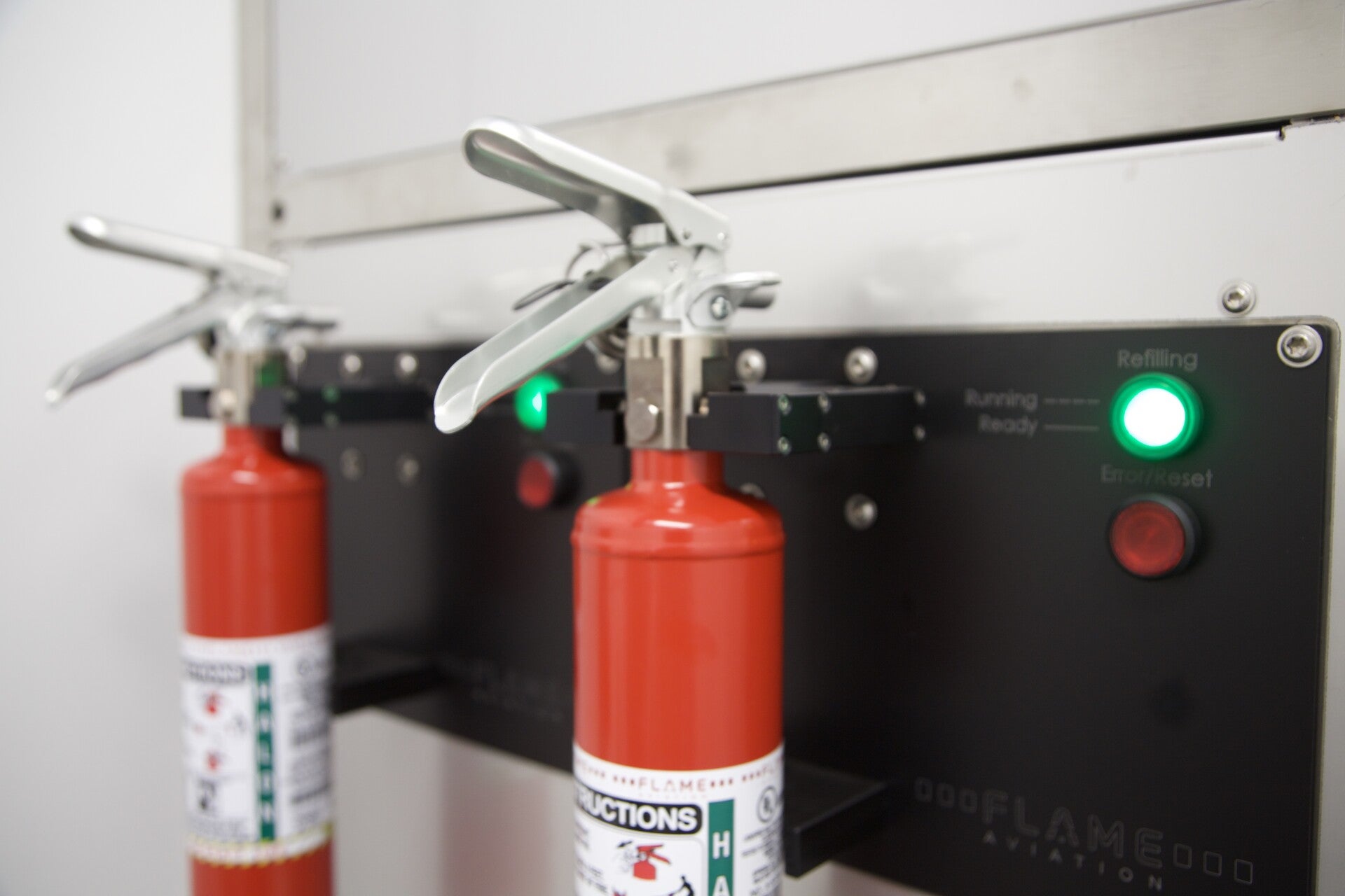 V9000 Commander™-series / Products | Flame Aviation