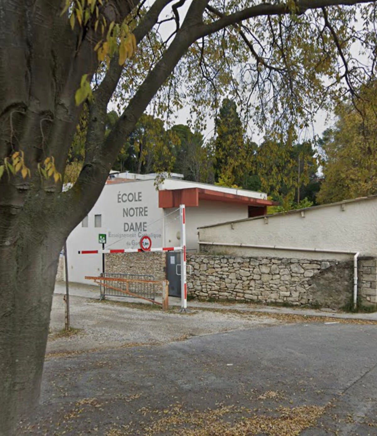 ecole notre dame nimes