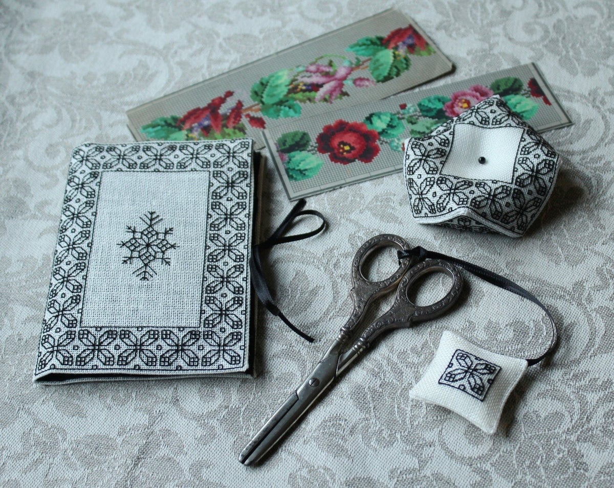 Blackwork patterns / Pattern collection | Roland-designs