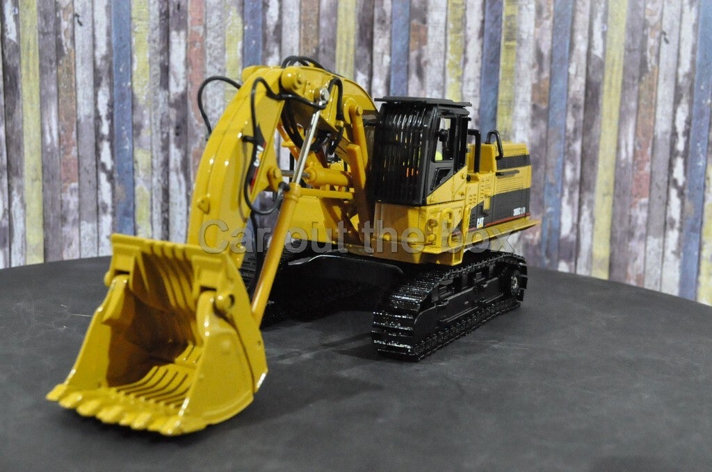 Diecast Master 1:50 Cat M318F Wheeled Excavator. | Car out the box