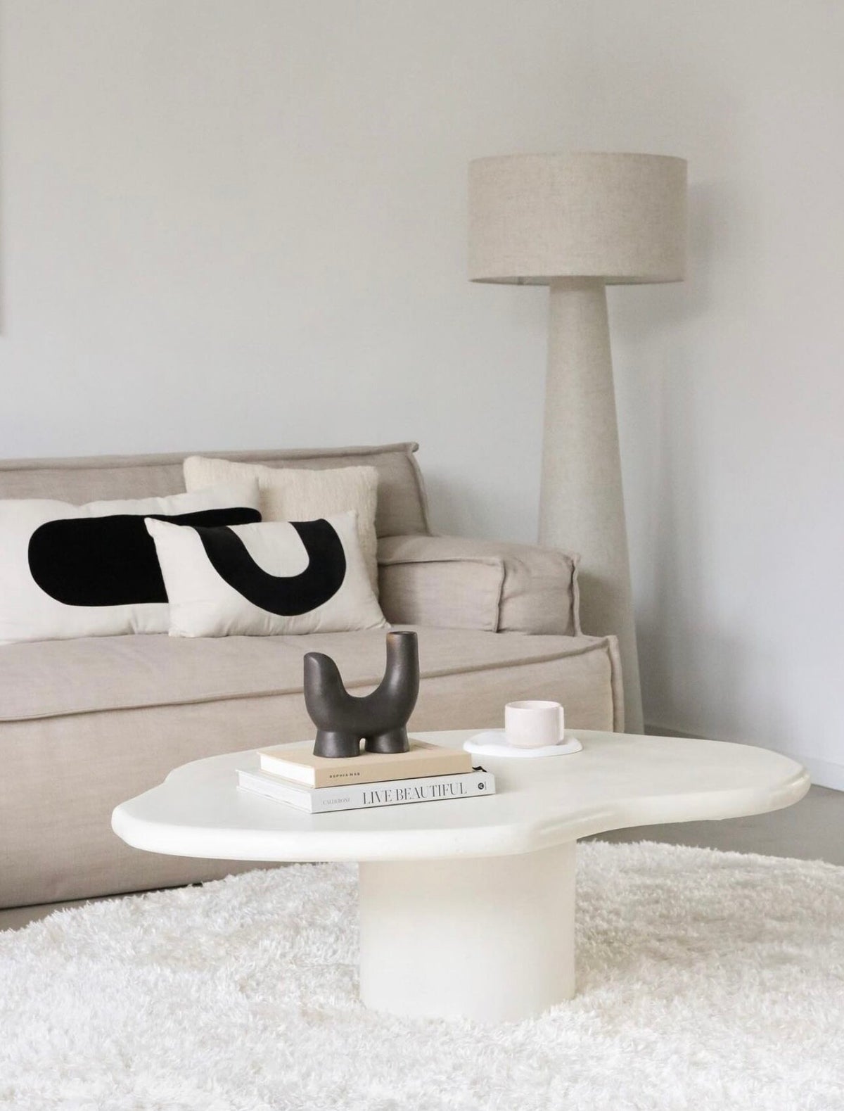 Coffee table HEART | SHE - betaalbare beton cire tafels op maat