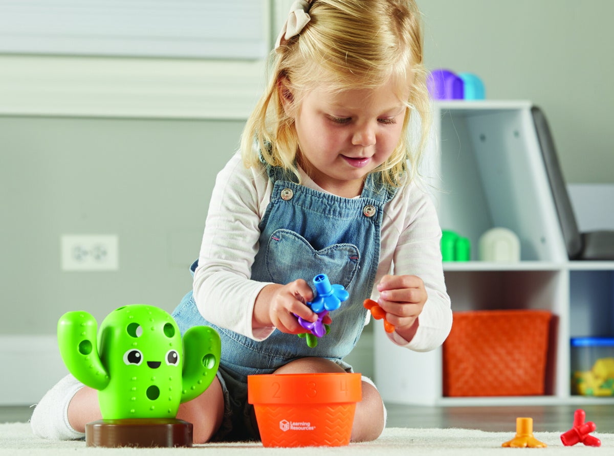 CARLOS CACTUS ©️Learning Resources Carlos the Pop&Count Cactus ...