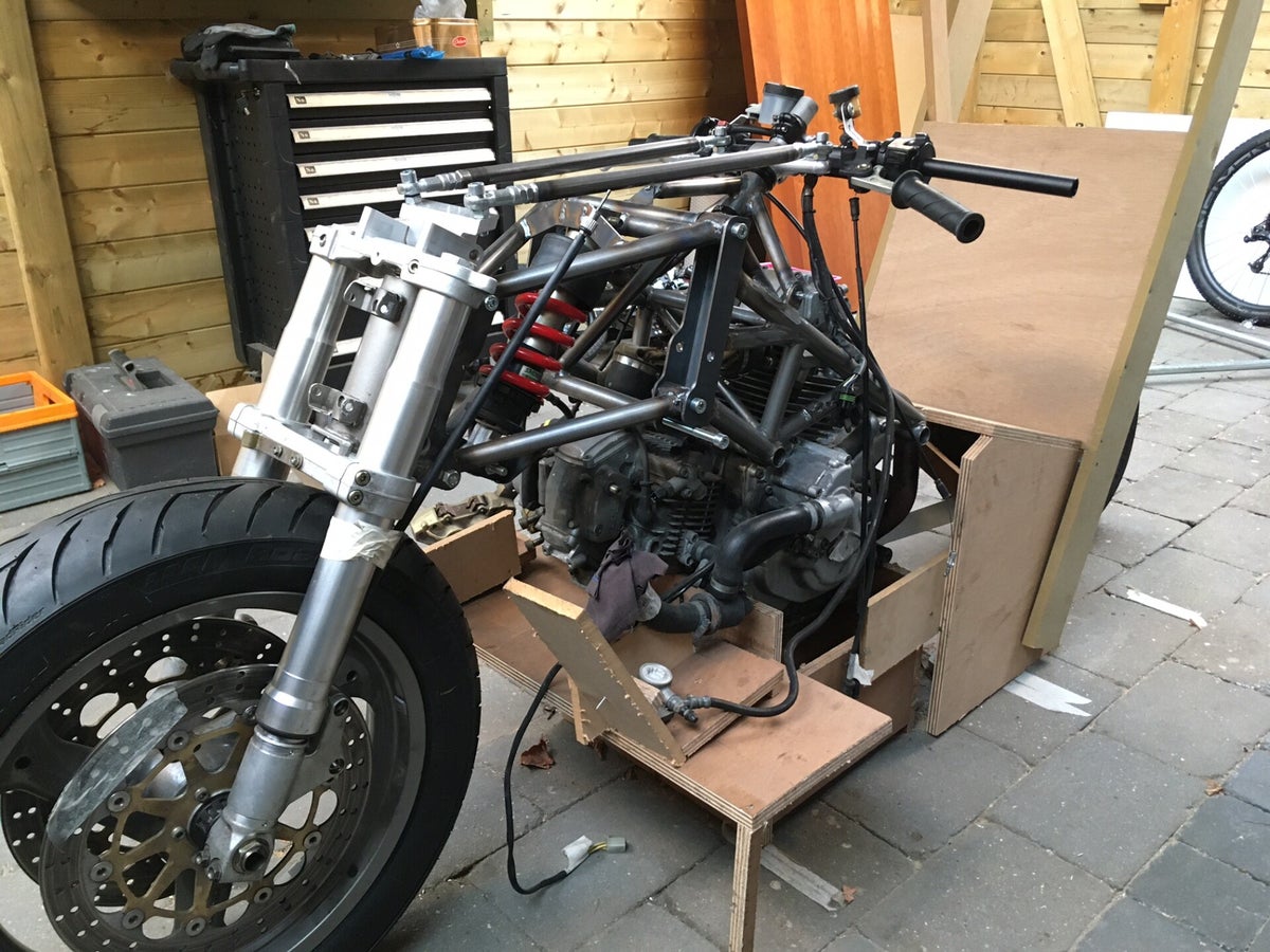 Front suspension, steering, and handlebar assembly / Recumbent ...
