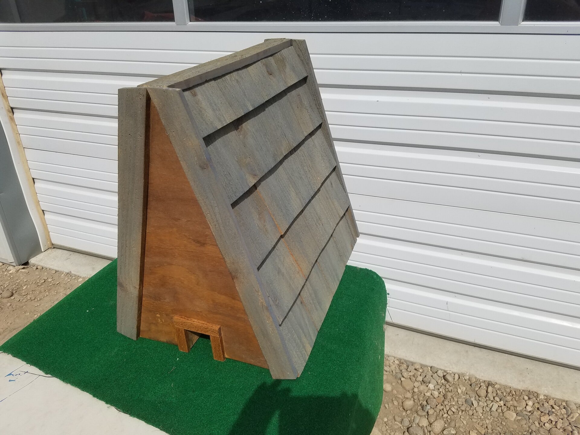 Miniature golf obstacles