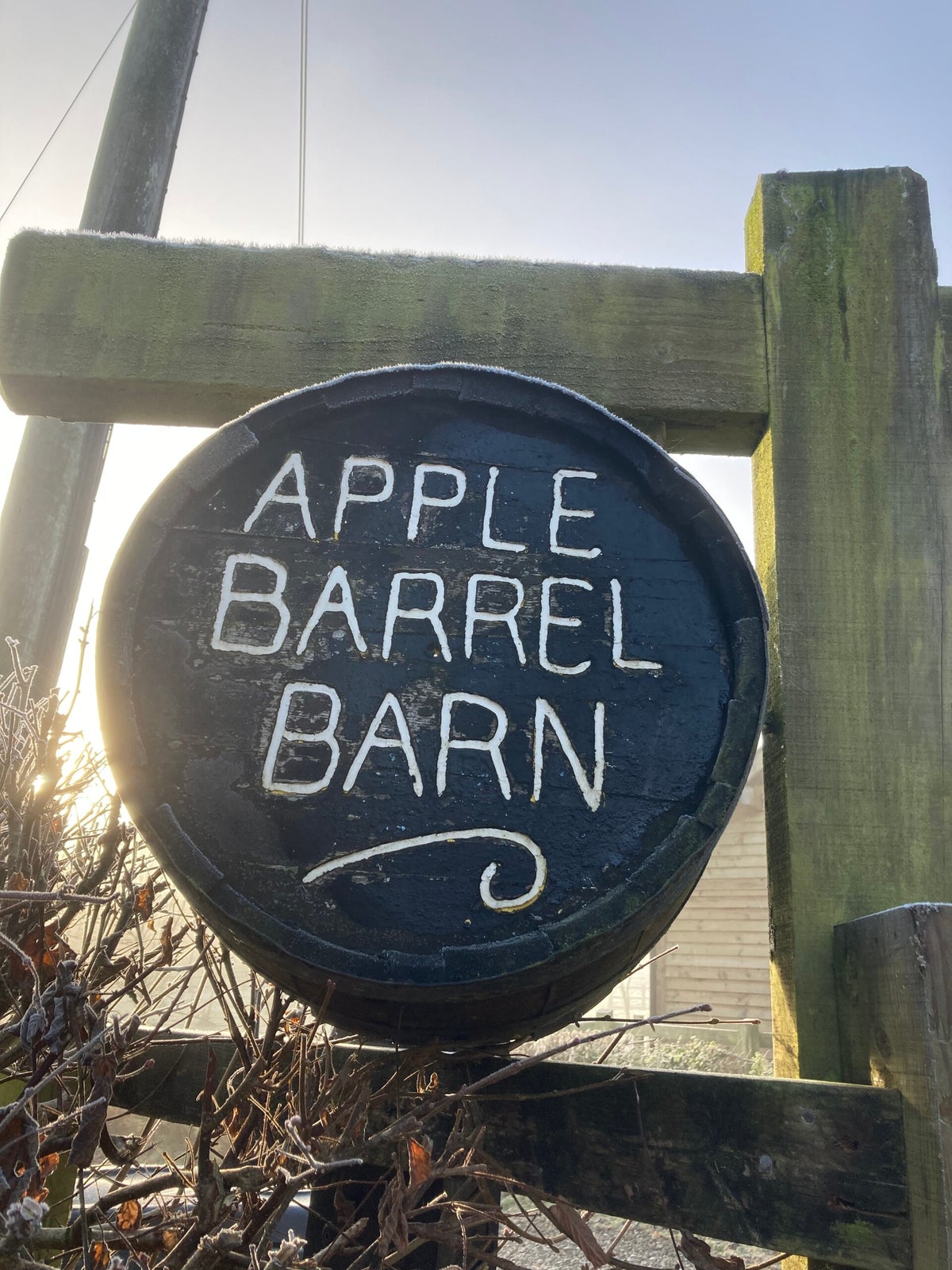 Accommodation Features | Apple Barrel Barn