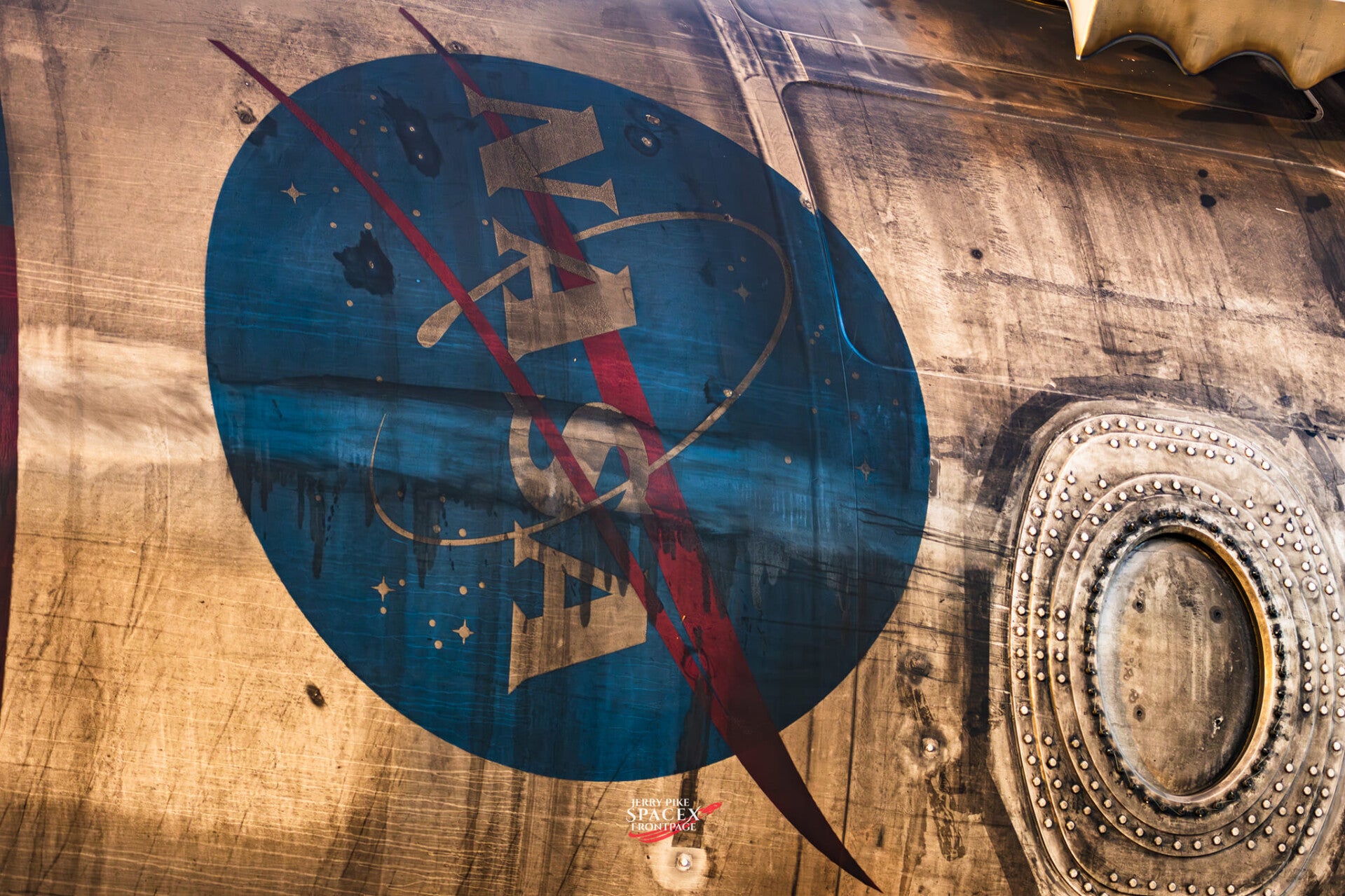 SpaceX Unveils and Test Fires Raptor V3 Engine For The First Time ...