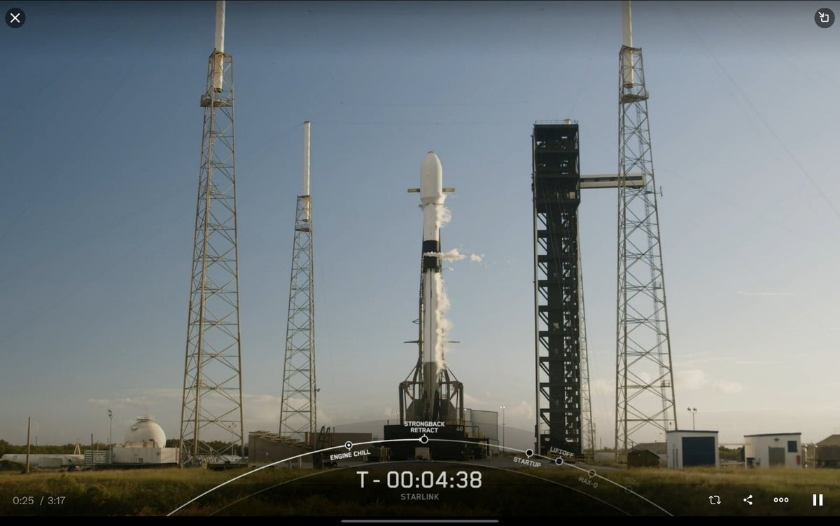SpaceX Scrubs Starlink Satellite Launch Due to Helium Leak | Space ...