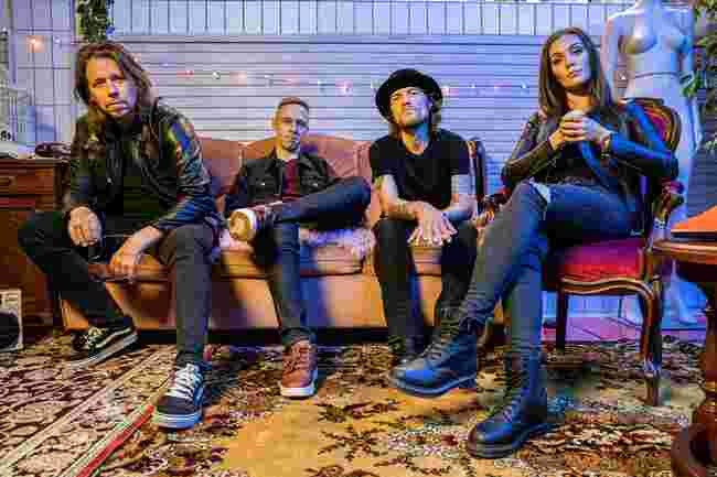 GINGER EVIL dévoile “Last Frontier”, nouveau single extrait de leur ...