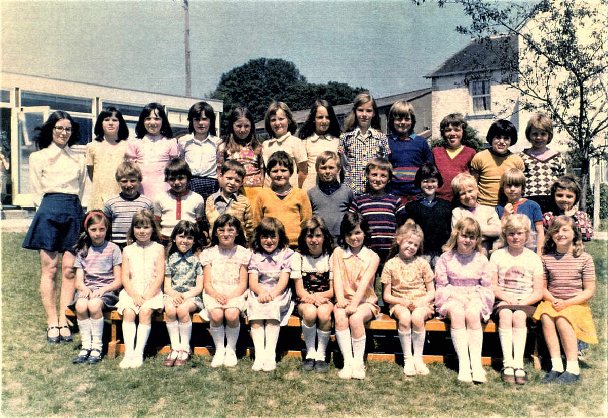 JUNIOR SCHOOL MEMORIES / Kingsteignton Memories | Kingsteignton History ...