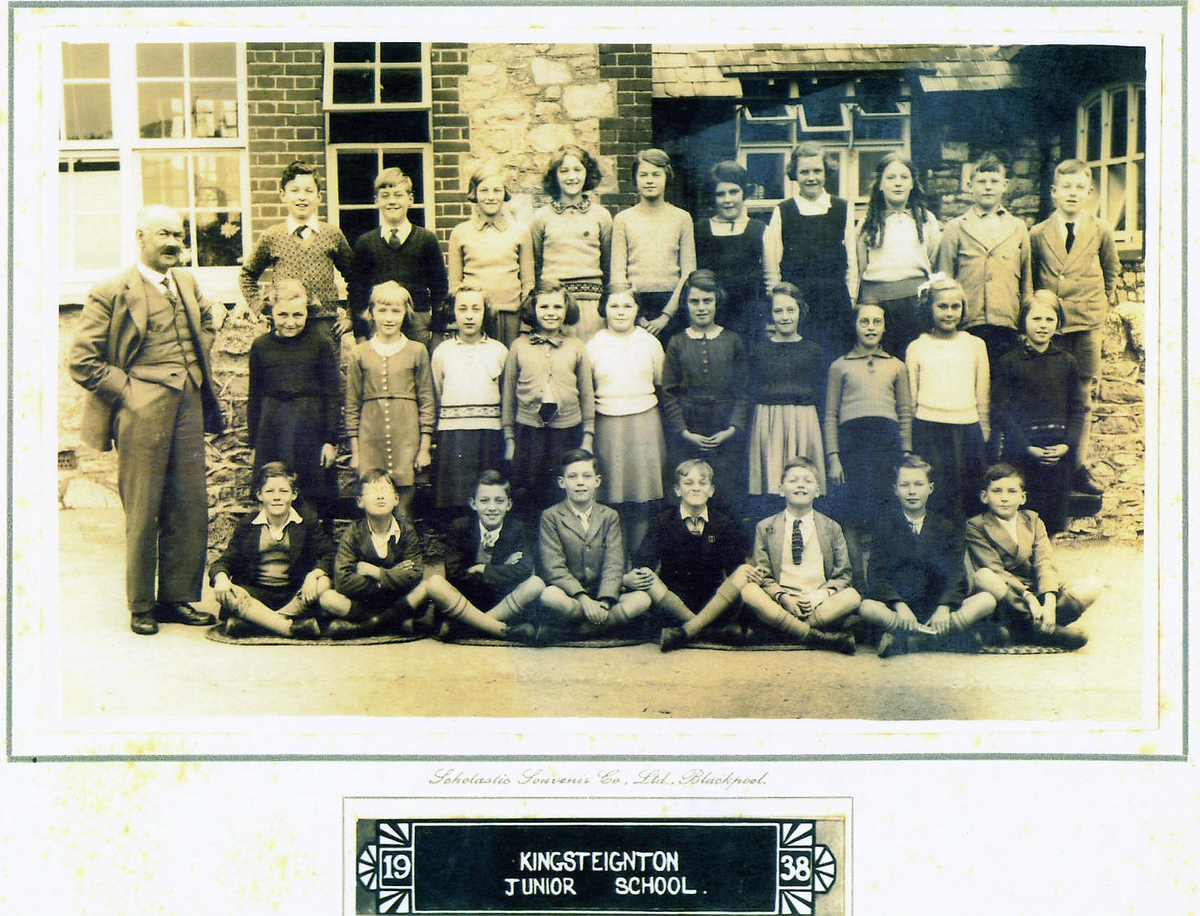 JUNIOR SCHOOL MEMORIES / Kingsteignton Memories | Kingsteignton History ...