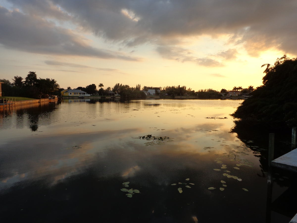 Lakehouse Photos | Cape Coral Lakehouse