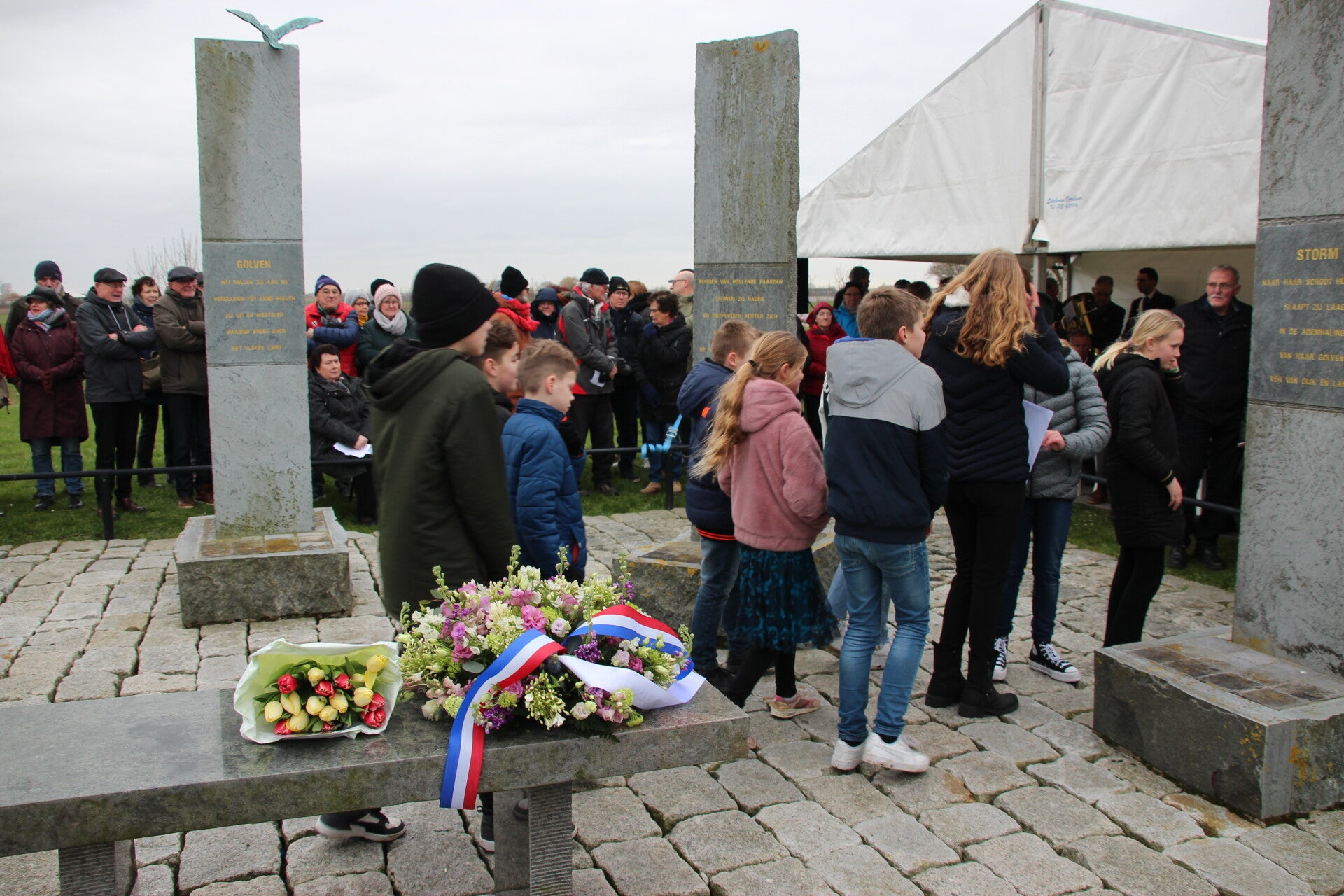 FOTO'S 2023 HERDENKING ,,DE RAMP VAN '53 '' OOST Z-VL ...