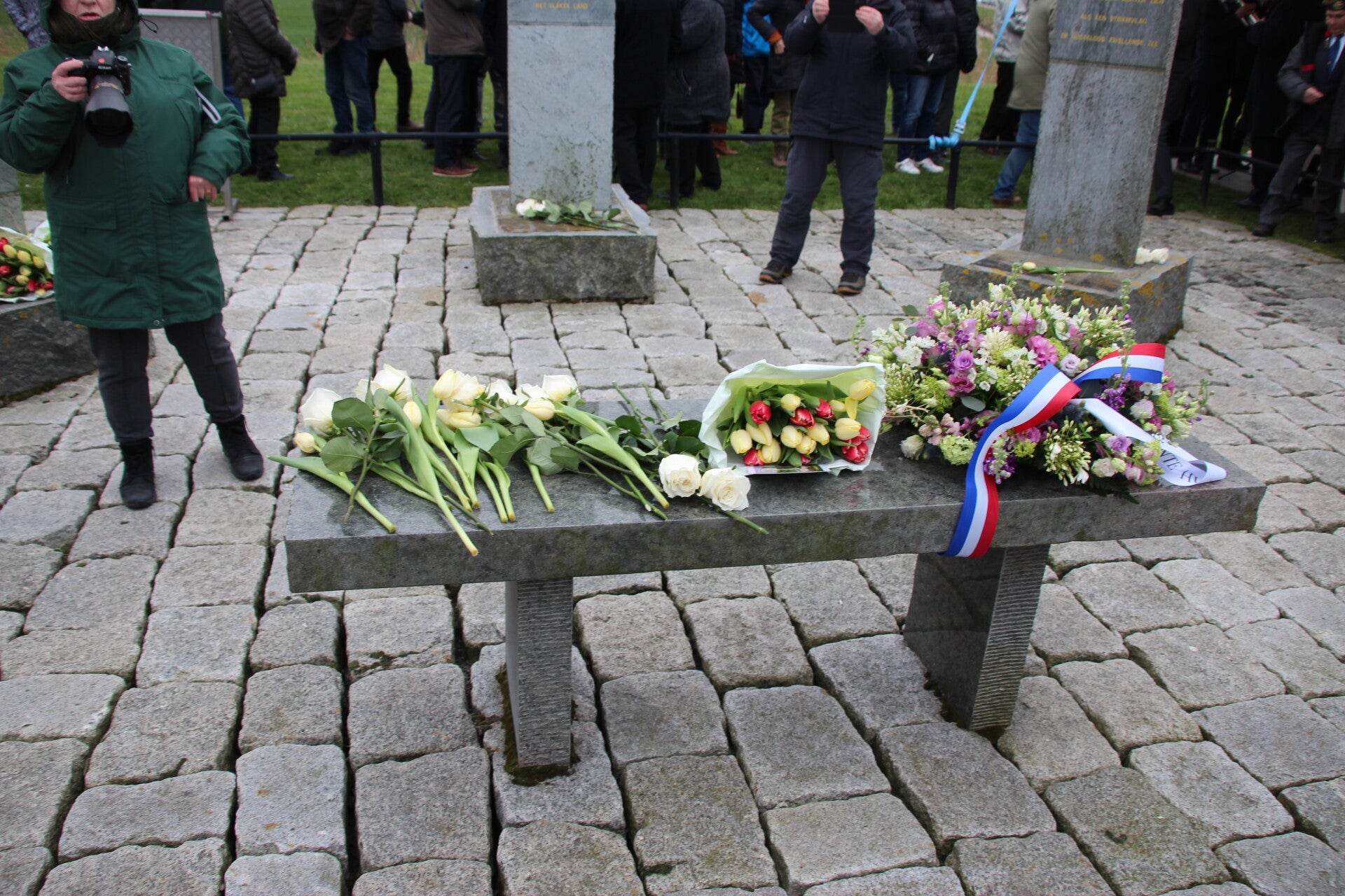 FOTO'S 2023 HERDENKING ,,DE RAMP VAN '53 '' OOST Z-VL ...