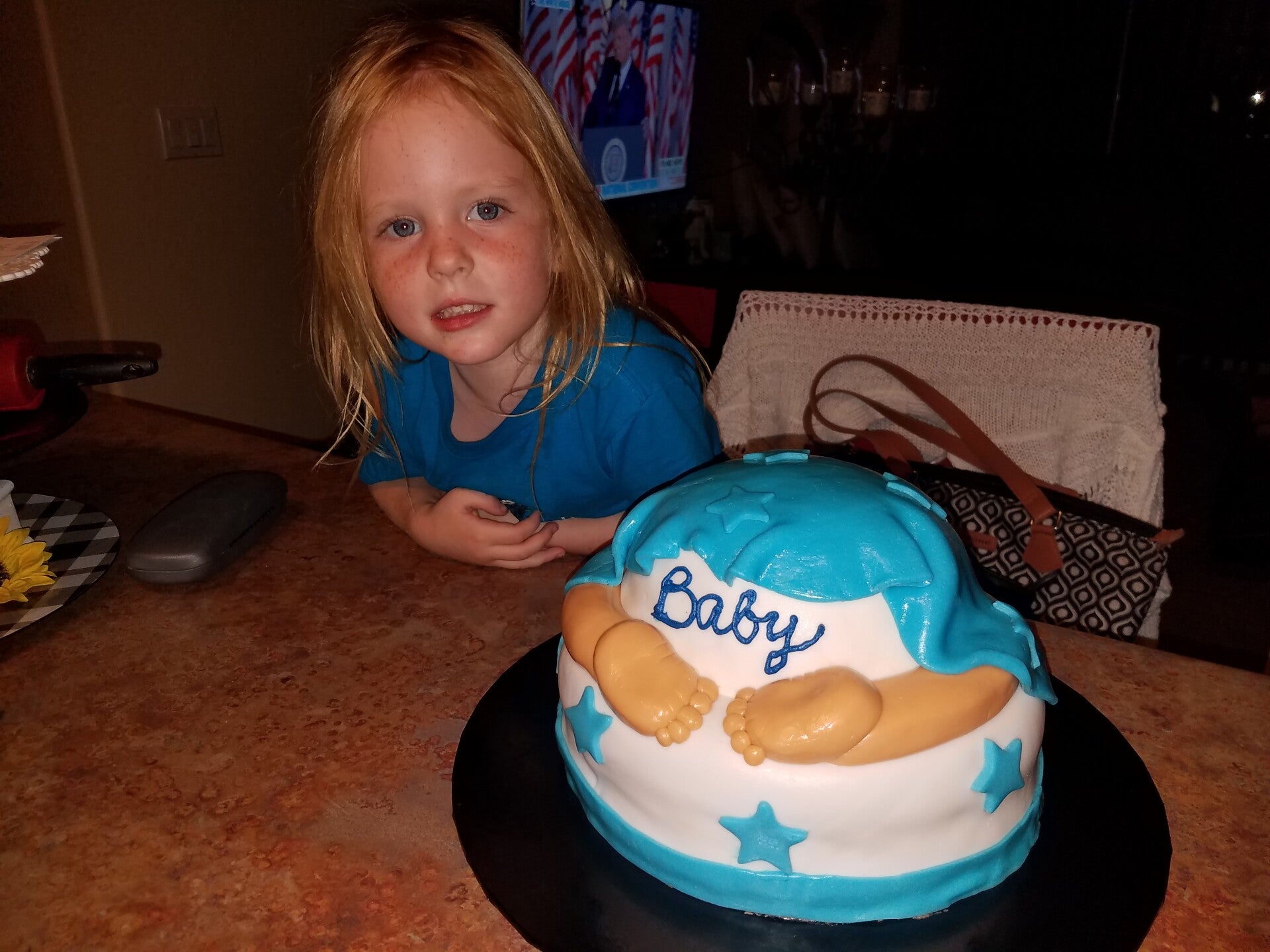 Noni's Custom Cakes by Victoria