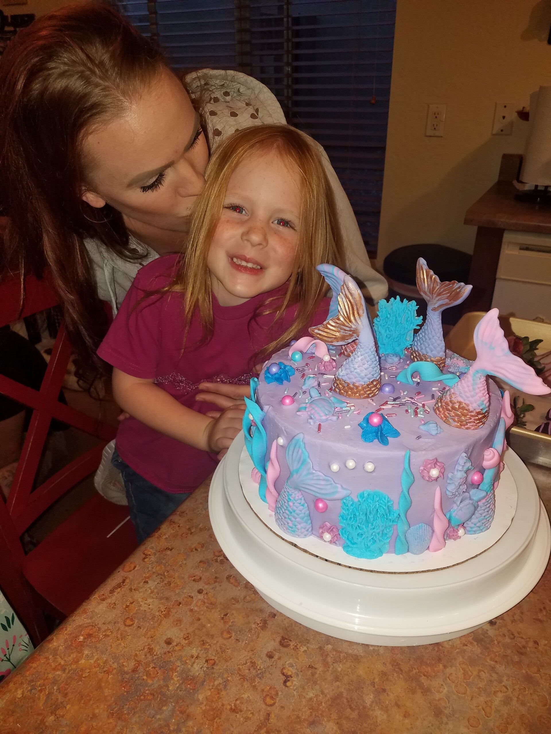 Noni's Custom Cakes by Victoria
