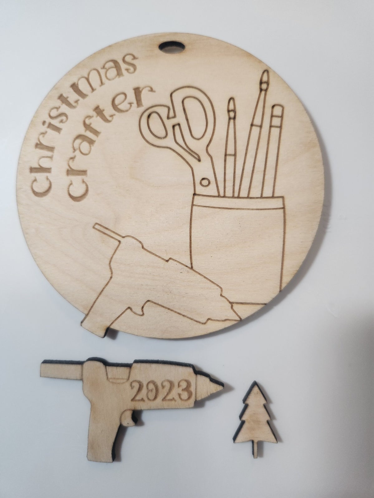 #101 Christmas Crafter Ornament Project | Middle Tennessee Artists