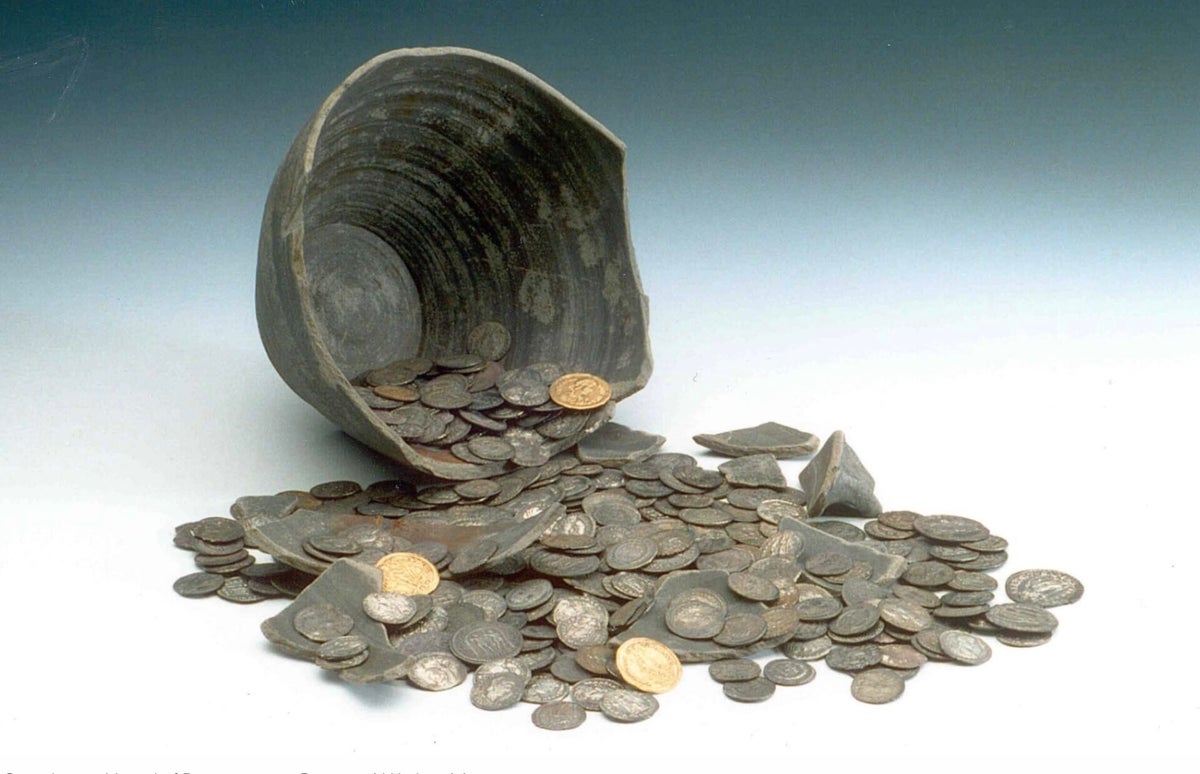 Why did our ancestors bury their money? / Blog | Ancient Historic Coins