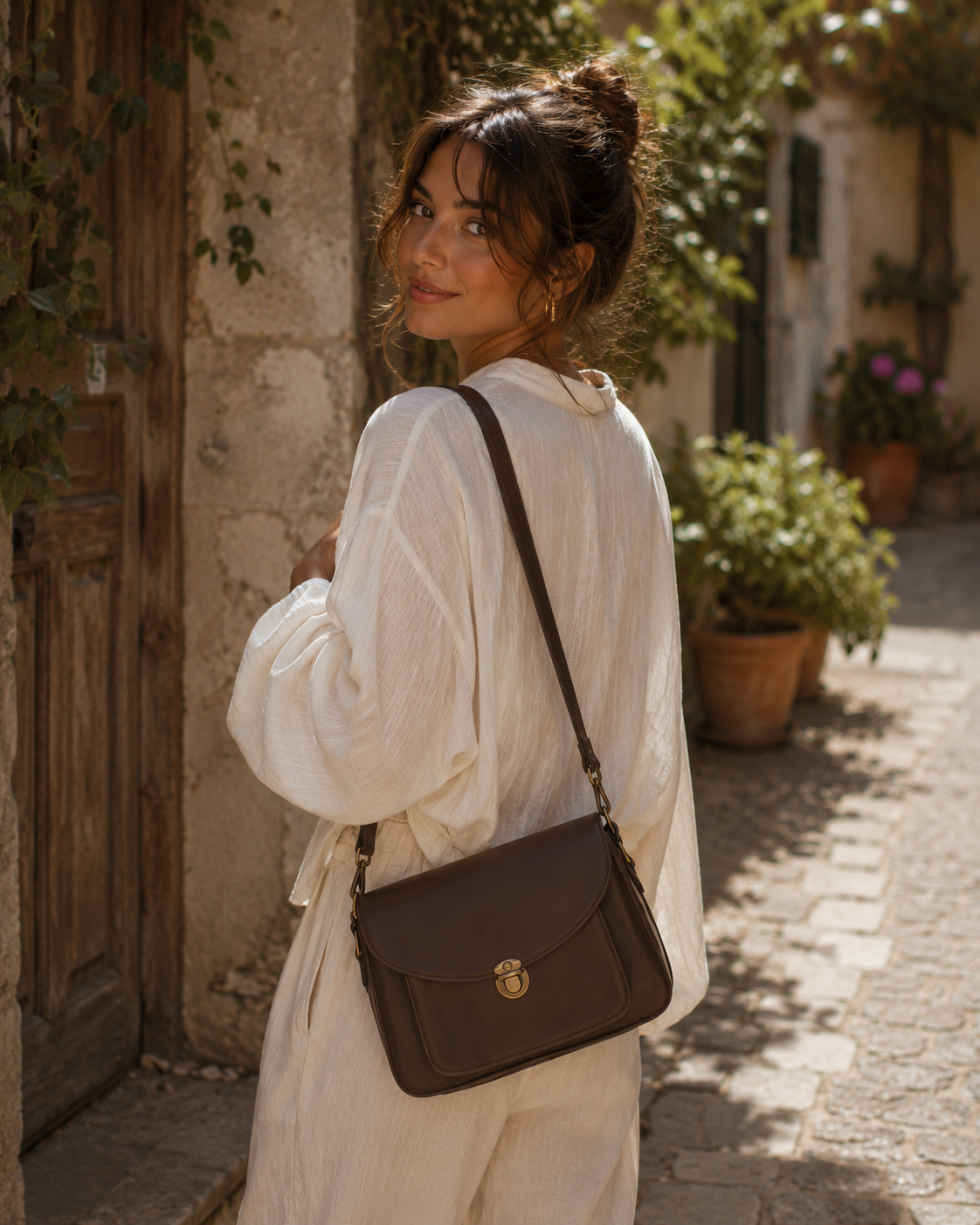 HOT 2026 Leather Messenger Bag | Elegant Vintage Crossbody Satchel ...