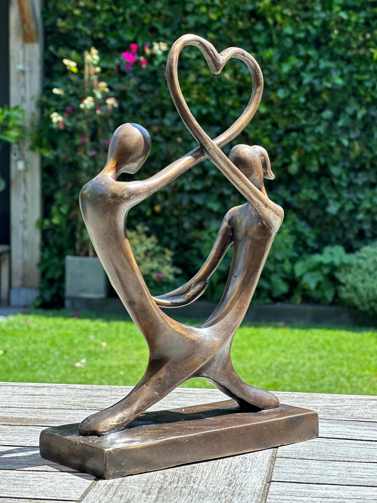 Bronzen Beeldje - Liefdeskoppel zittend hart (437.01) | Dé voordeligste ...