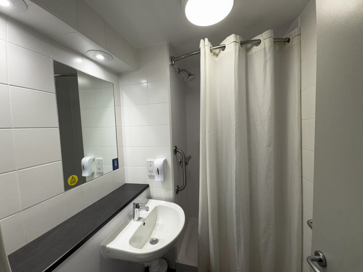 Travelodge Plus Rooms - Tried and Tested / Blogs / Blogs & Vlogs ...